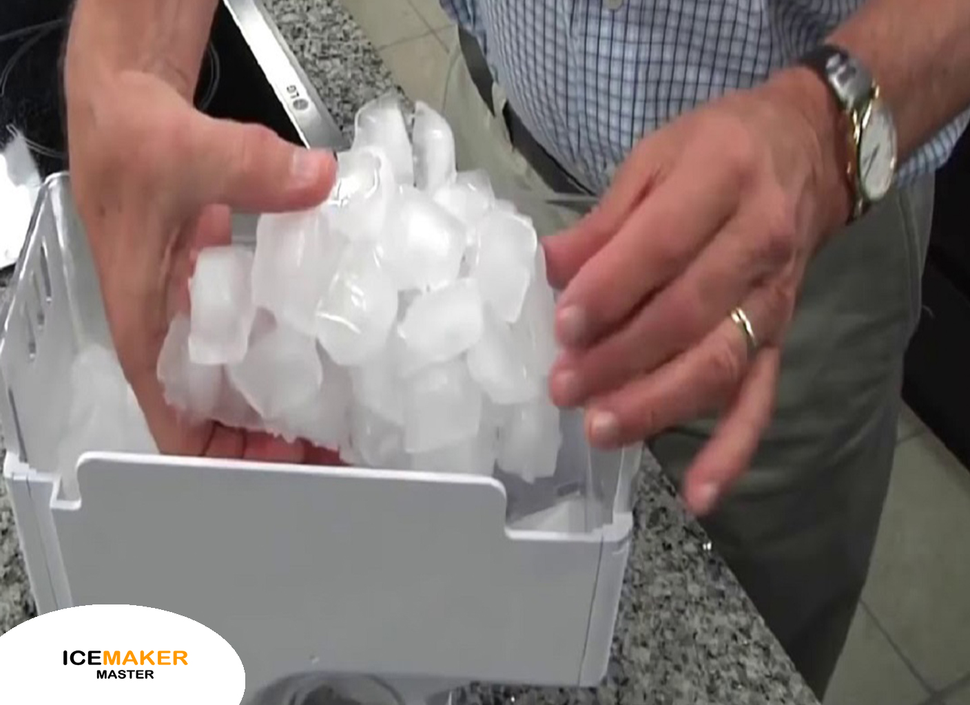 Nugget ice vs. Bullet ice: What’s The Difference? | Updated