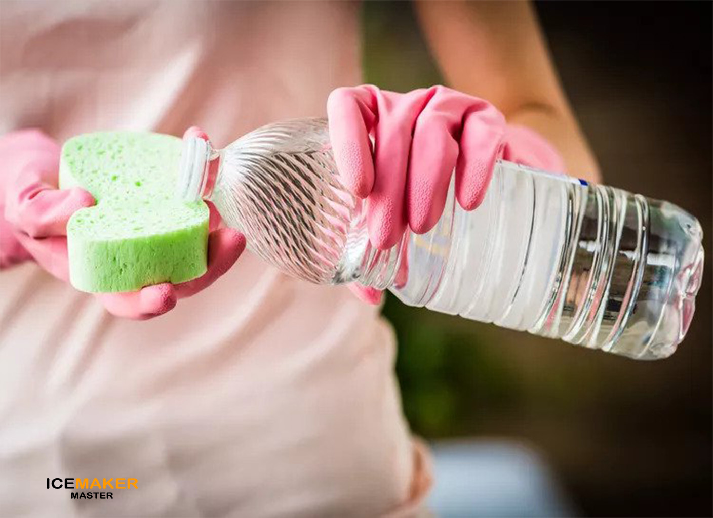 How to Clean a Portable Ice Maker with Natural Ingredients
